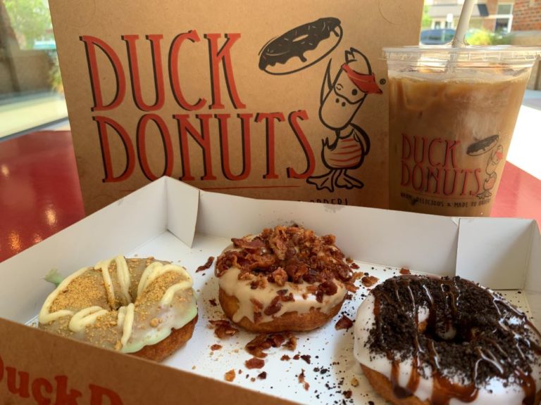 Top 10 Best Donuts in North Carolina - The Common Traveler