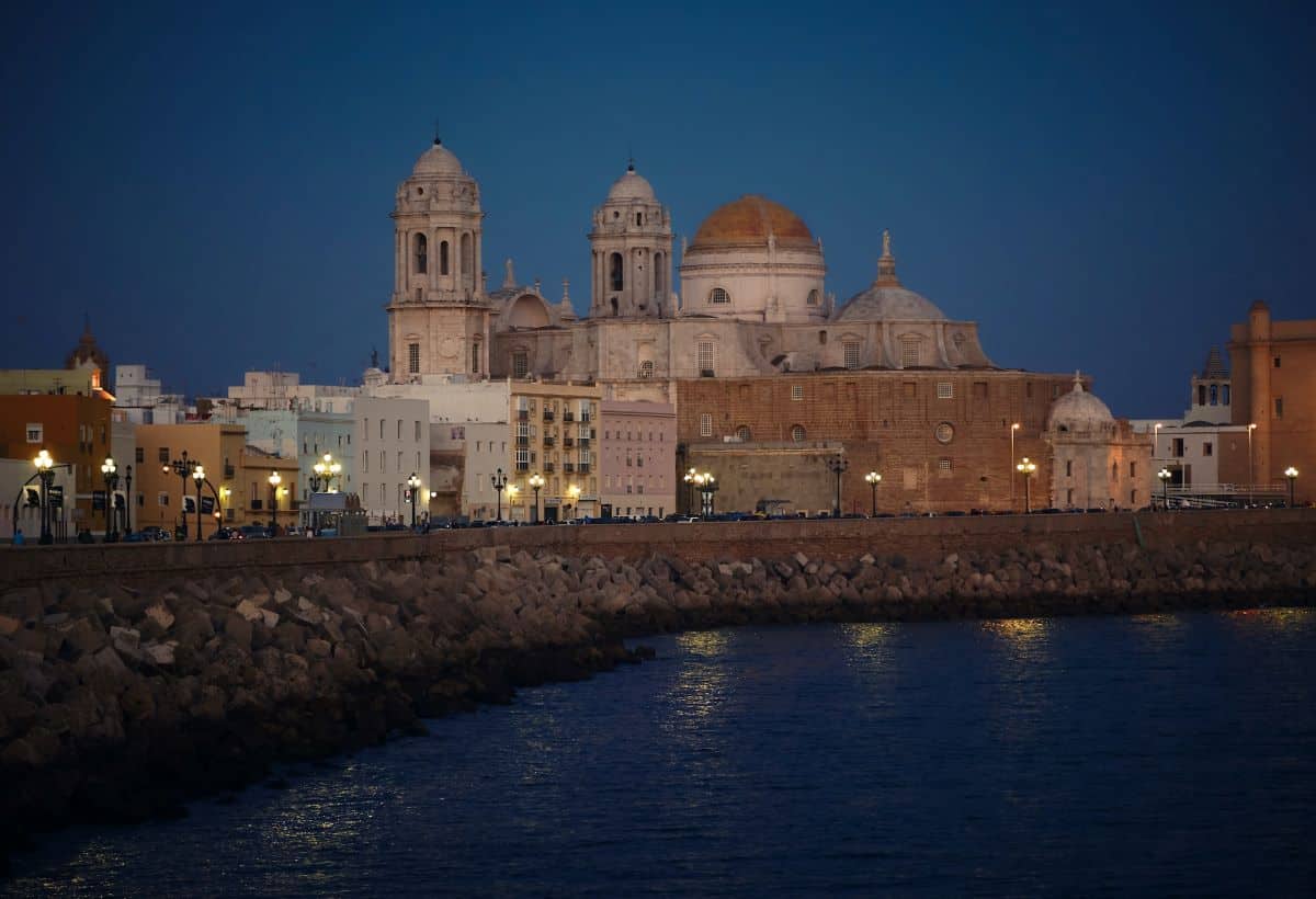 8 Reasons to Visit Cádiz, Spain - The Common Traveler