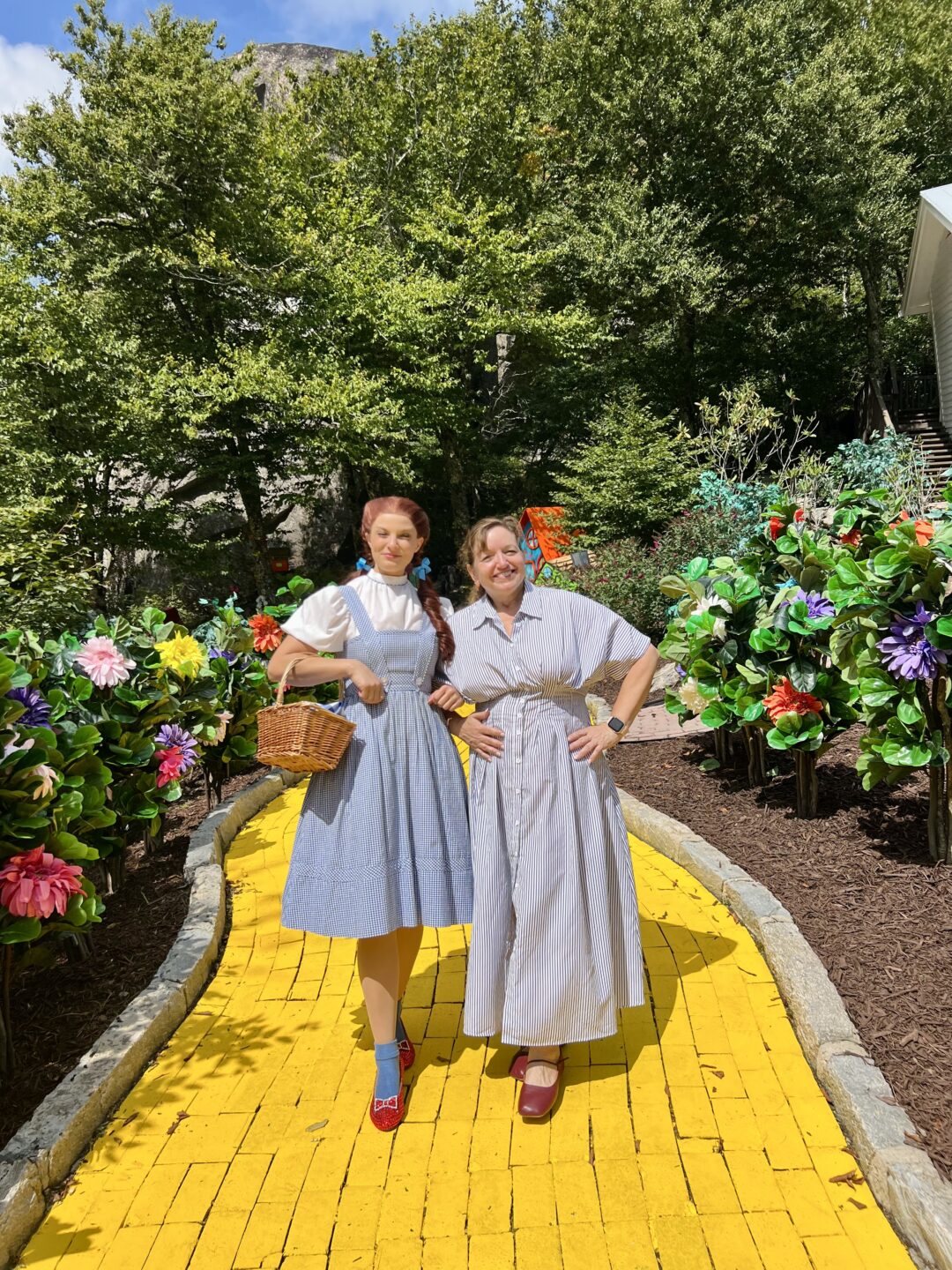 Your Guide to Visiting Land of Oz Theme Park in 2026 - The Common Traveler
