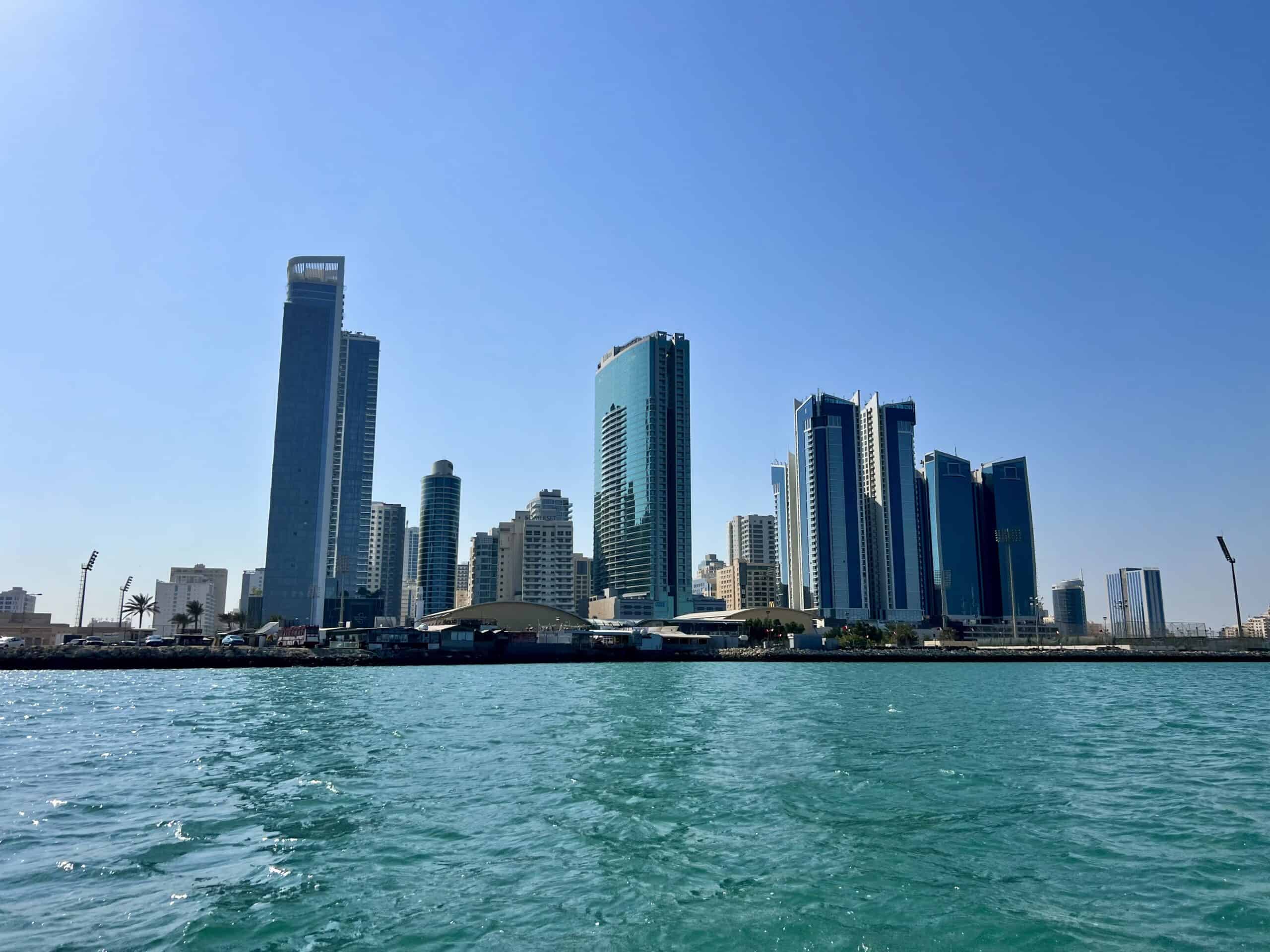 24 Hours in Bahrain Itinerary - What to See and Do - The Common Traveler